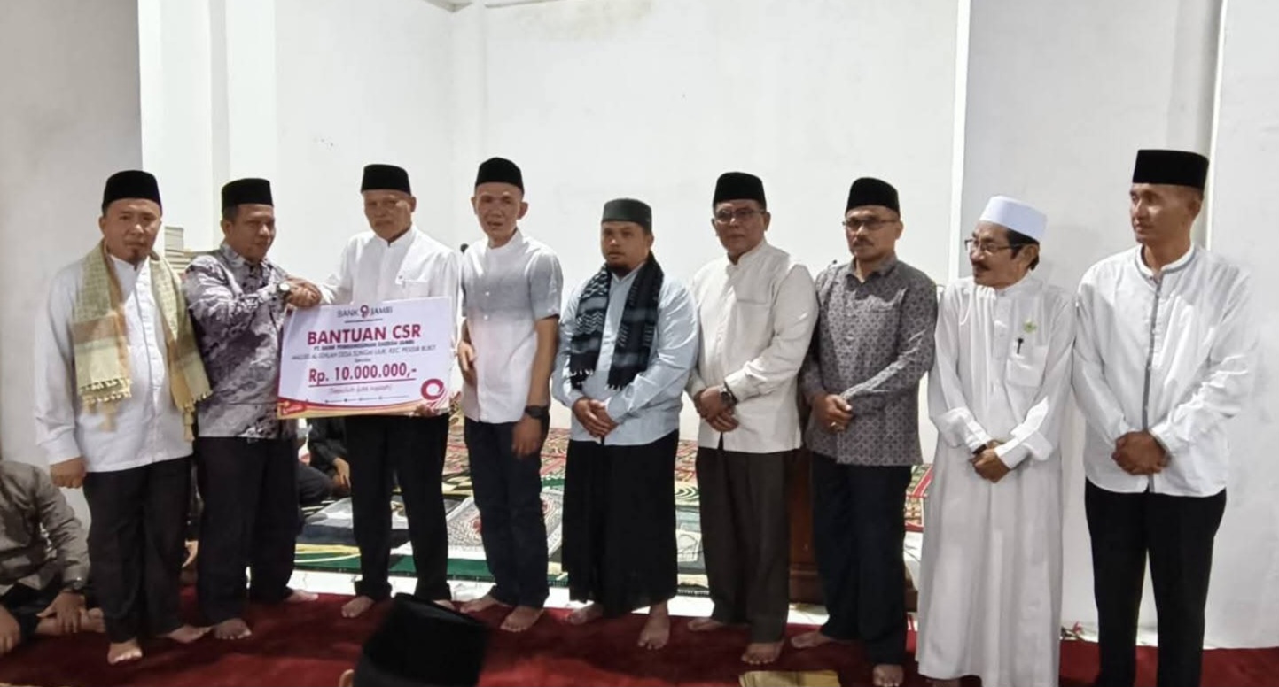 Wawako Azhar Hamzah Safari Ramadan di Sungai Liuk, Salurkan CSR Rp10 ...